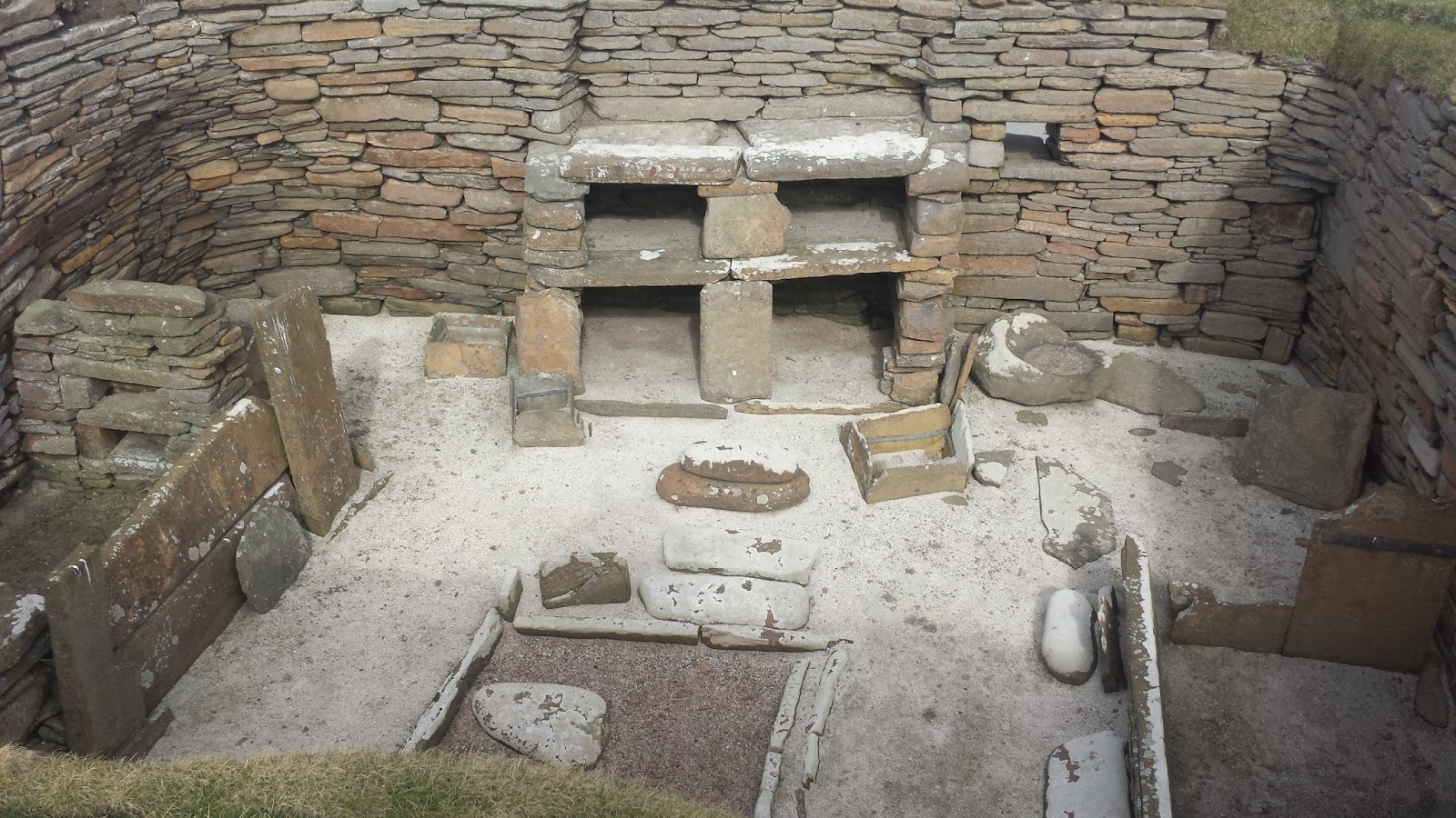 Graham's Potted History: Skara Brae Neolithic Pottery Demonstrations