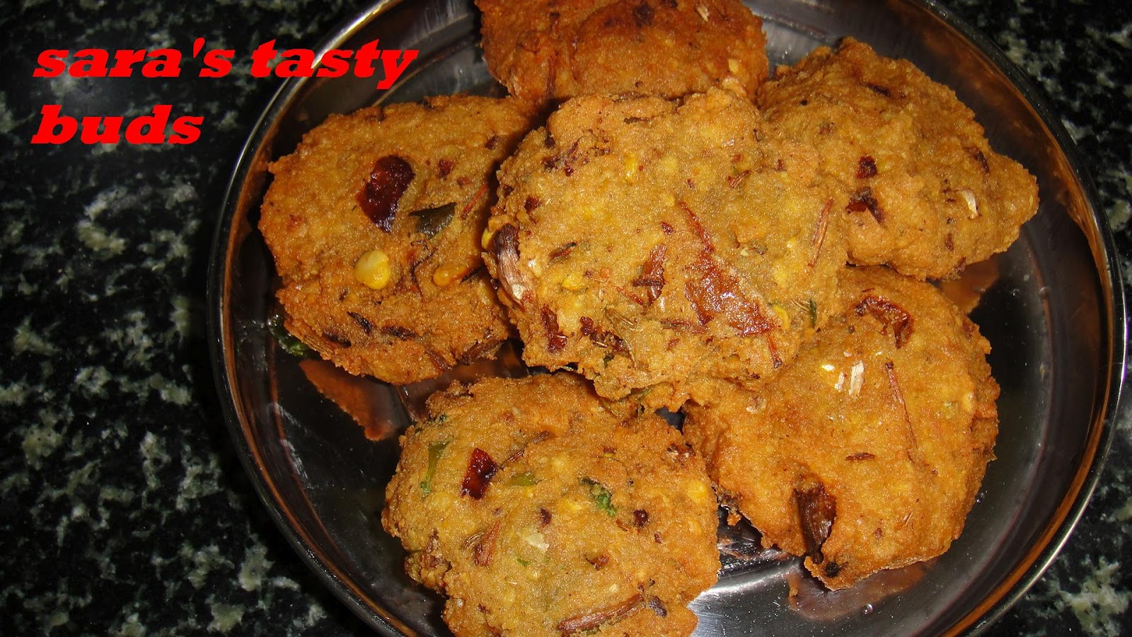 SARA'S TASTY BUDS: Vallaipoo vadai ( plantain blossom fritters )