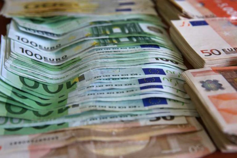 ΜΕΙΩΝΕΤΑΙ ΤΟ ΟΡΙΟ ΣΥΝΑΛΛΑΓΩΝ ΜΕ ΜΕΤΡΗΤΑ - kalamatanews.gr - ΜΕΣΣΗΝΙΑΚΑ ...
