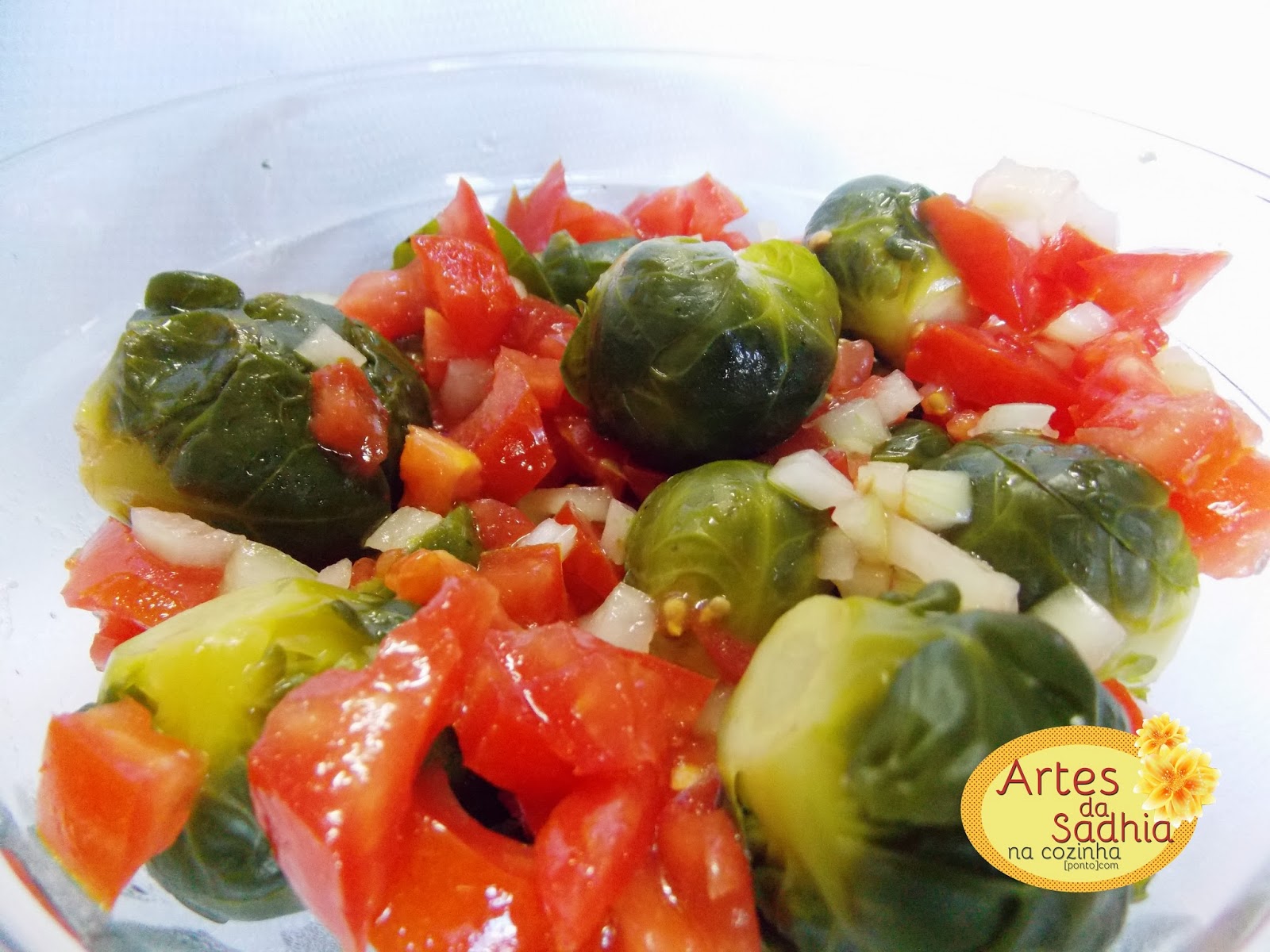 salada de couve de bruxelas e resenha A vaca que ri | Artes da Sadhia ...