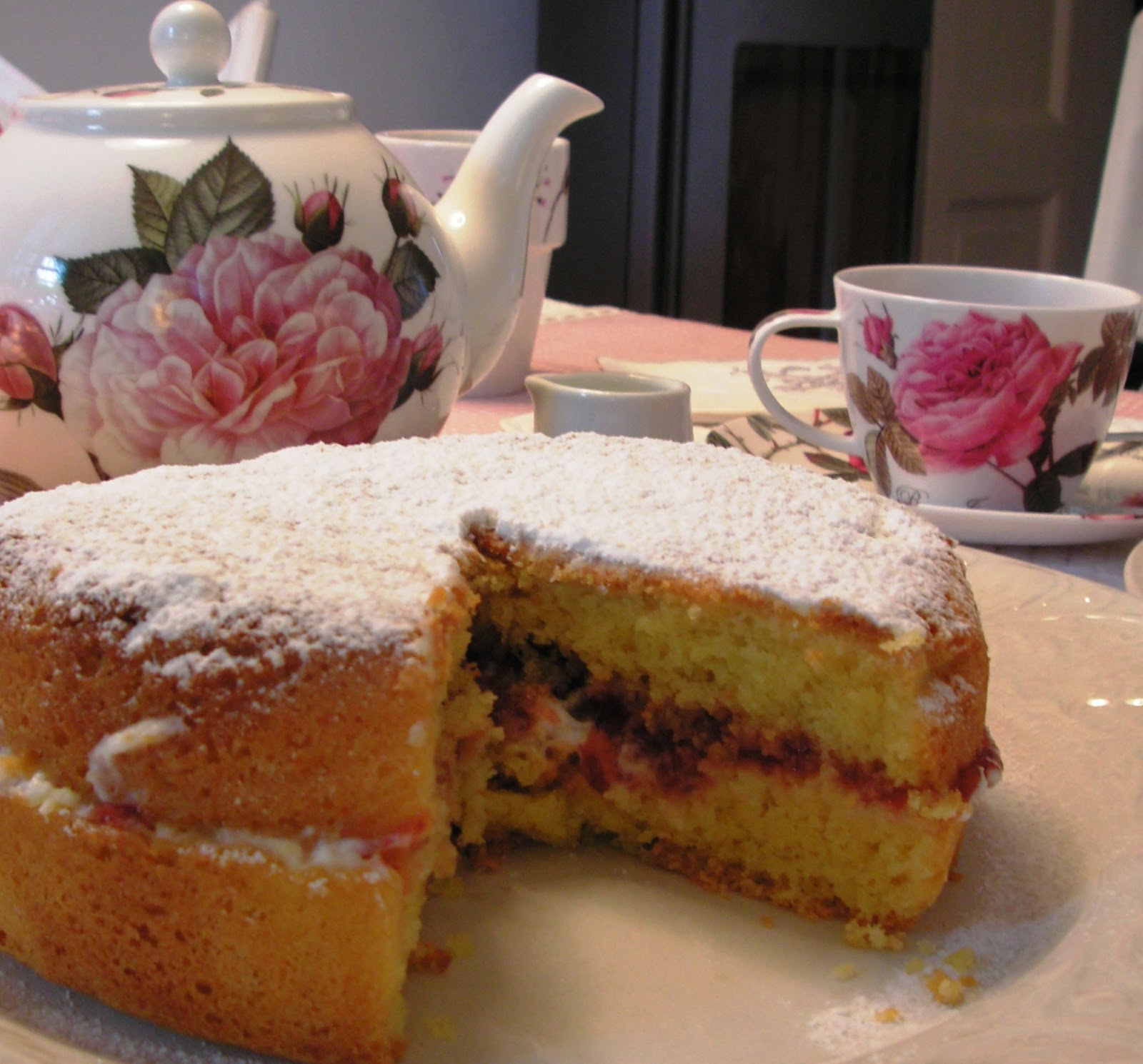 Shabbulous ♥ life: my Sunday sponge cake