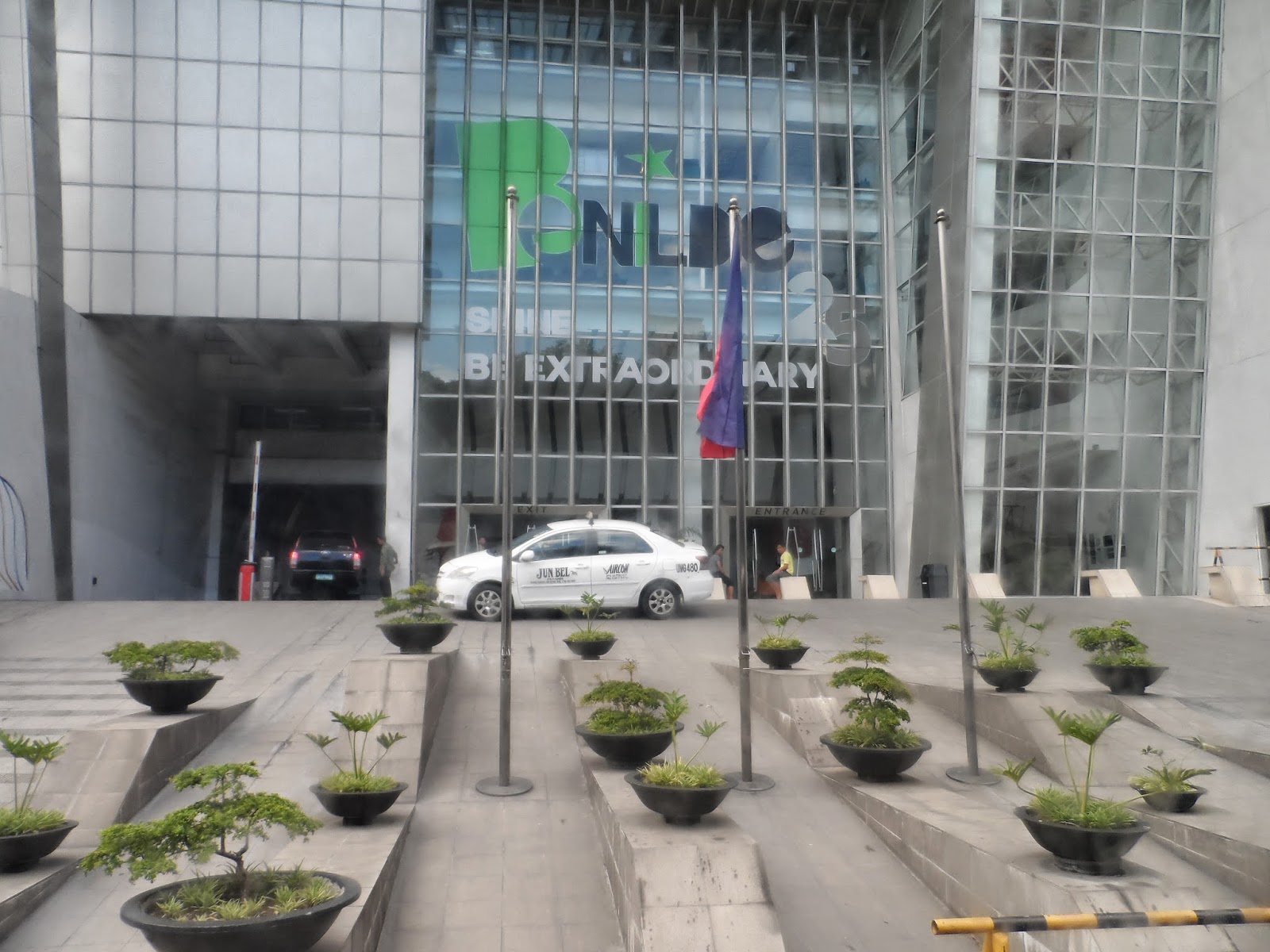 Walk This Way Movie Tour with Carlos Celdran and De La Salle-College of ...