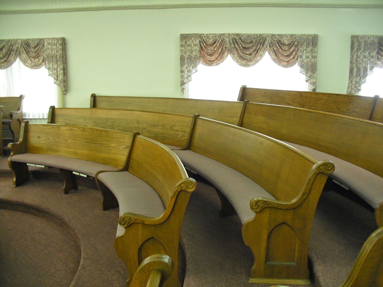 Historic LDS Architecture: Alpine Tabernacle: Curved Pew Detail