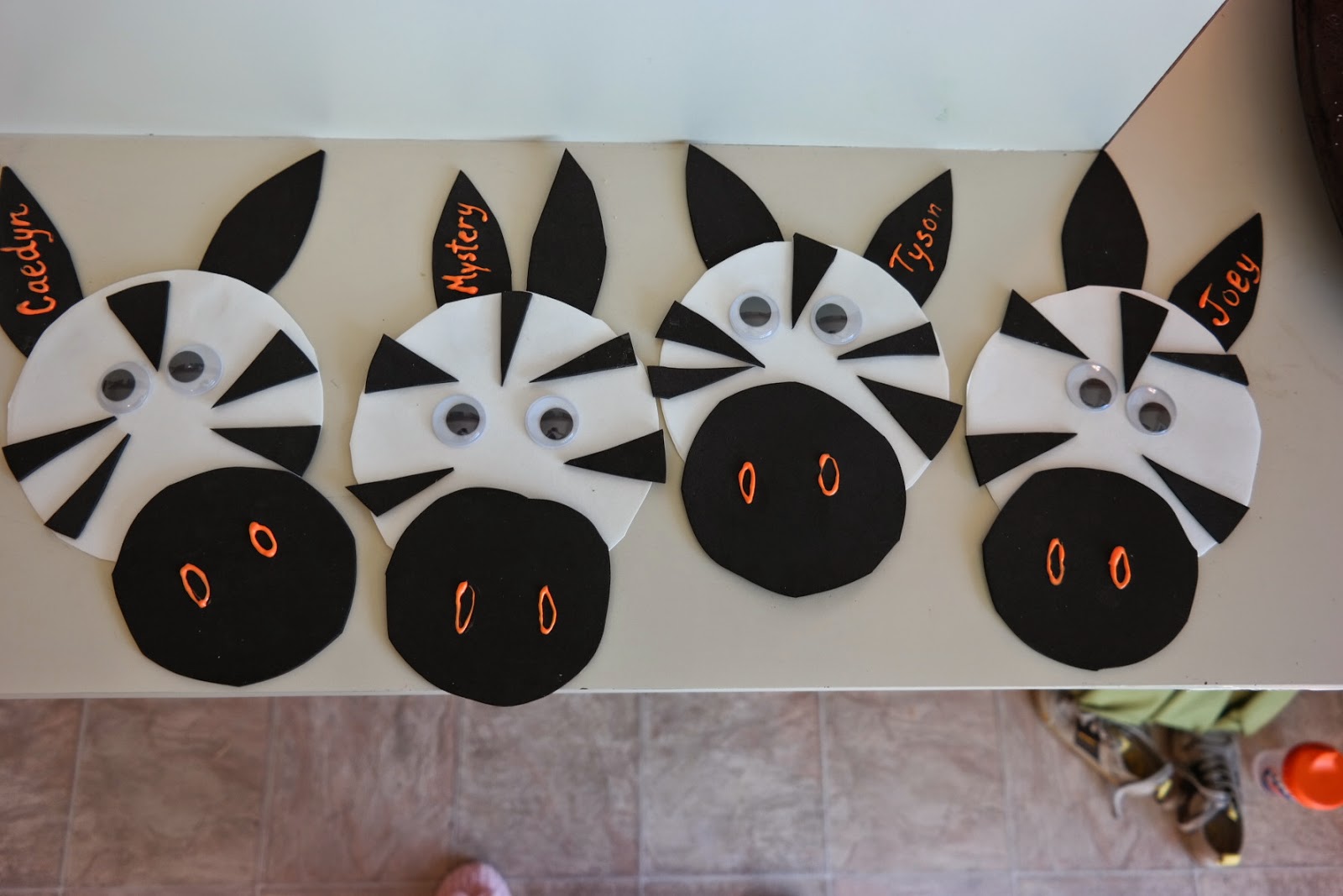 Glimmercat Education: Letter of the Week for Z