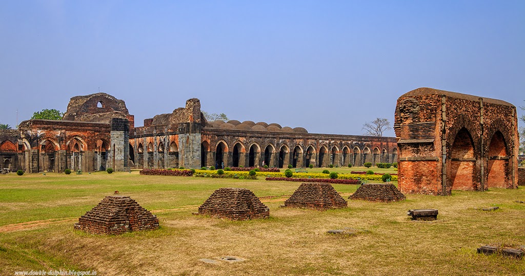 The Concrete Paparazzi: Pandua (Malda): Ruins of a Former Capital