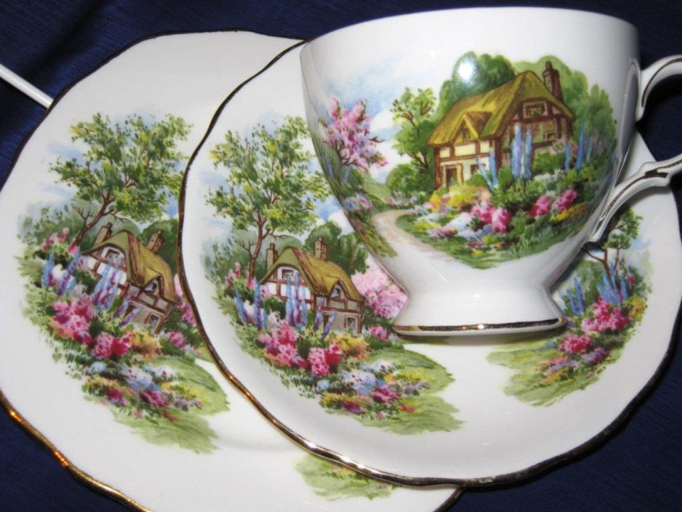 Vintage Teaware & Collectibles: SOLD - ROYAL VALE COTTAGE GARDEN TEA SET