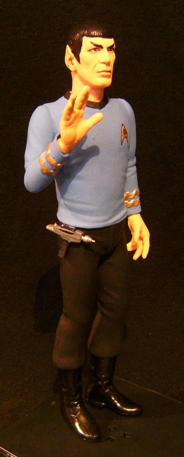 Happyscale-Modellbau: Star Trek TOS First Officer Spock - Vinylfigur ...