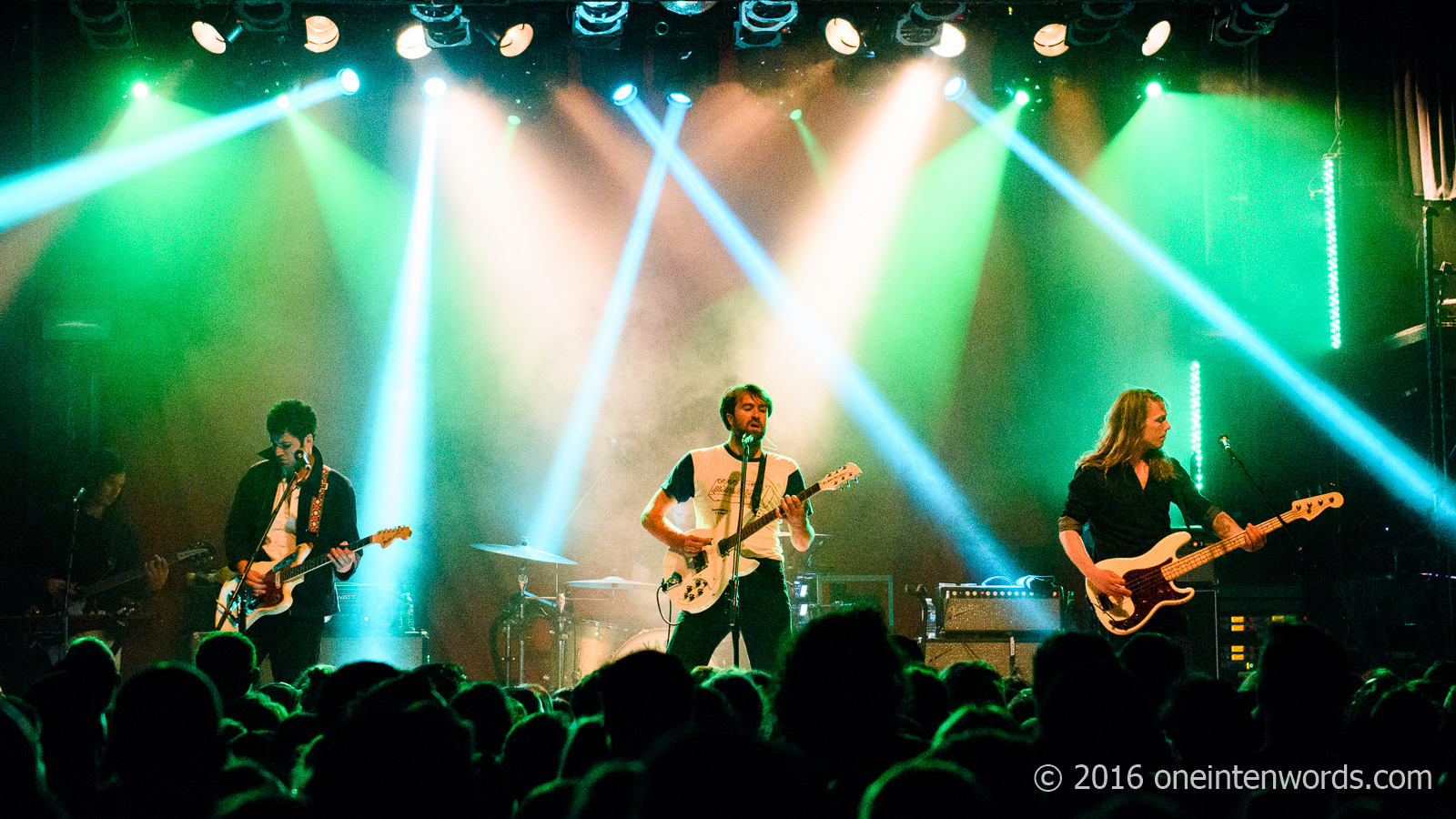 one in ten words: The Vaccines at The Mod Club - Concert Pictures