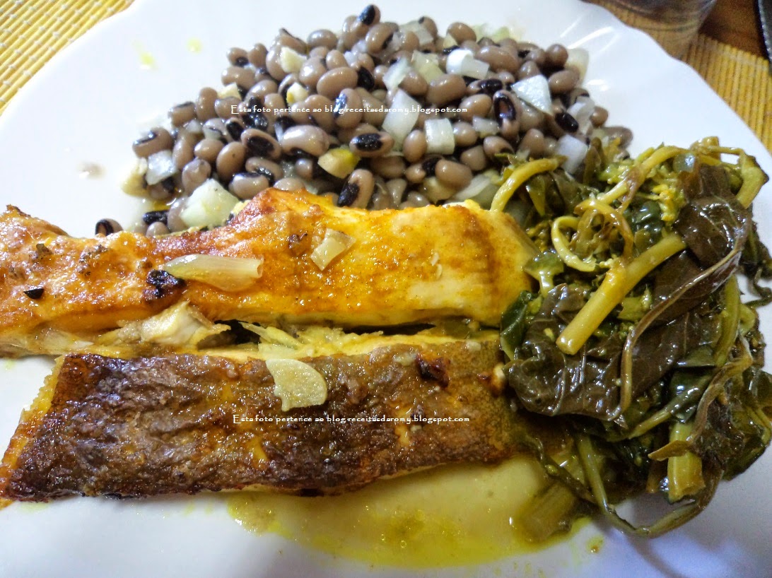 Solha frita com grelos e feijão frade