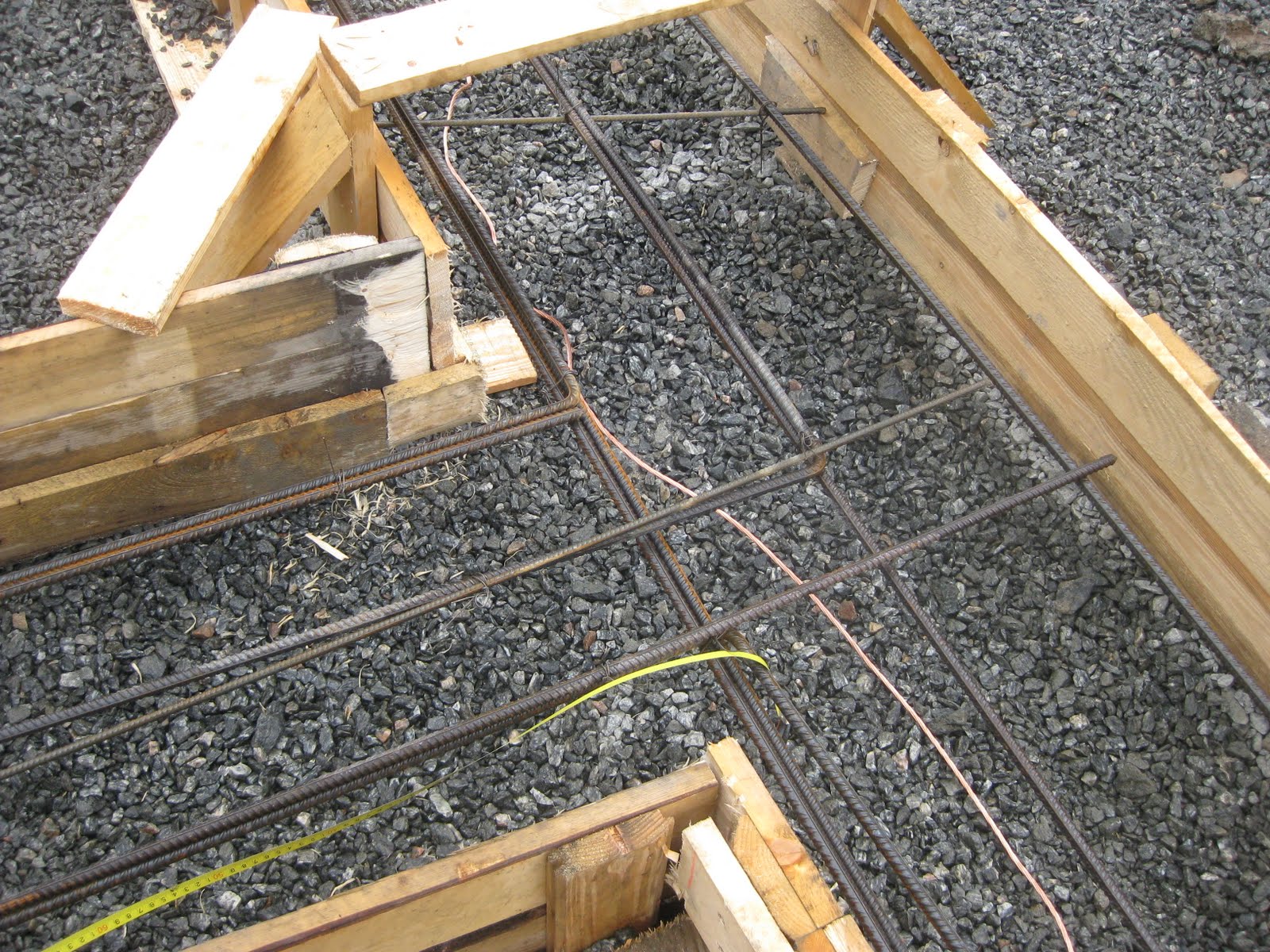 Harkoista kodiksi: Anturan valaminen