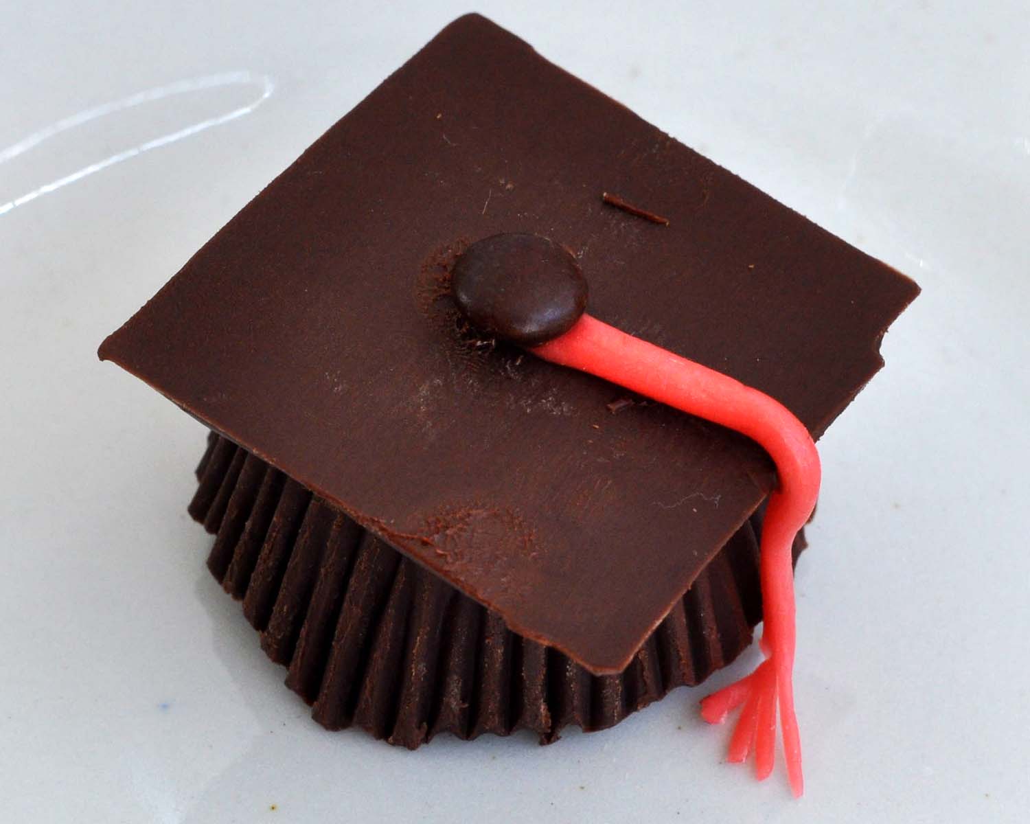 Beki Cook's Cake Blog: Homemade Chocolate Graduation Caps