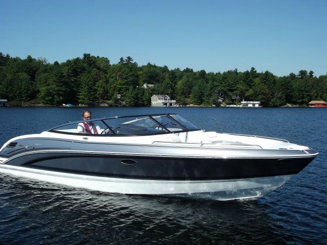 Boat Reviews 2016: 2016 Formula 270 BR Boat Test