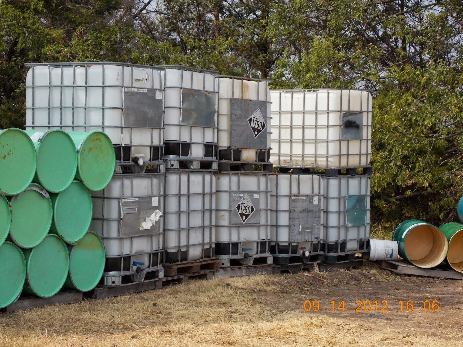 Parking Zone 82: DEER FEEDER BARRELS $30