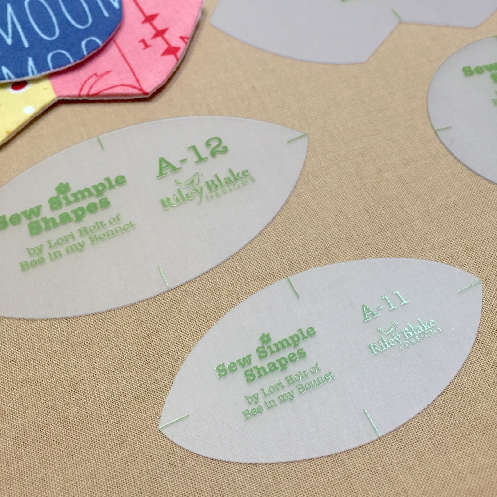 NEW!!! - Tutorial on Making Patchwork Flowers and Leaves with the Sew ...