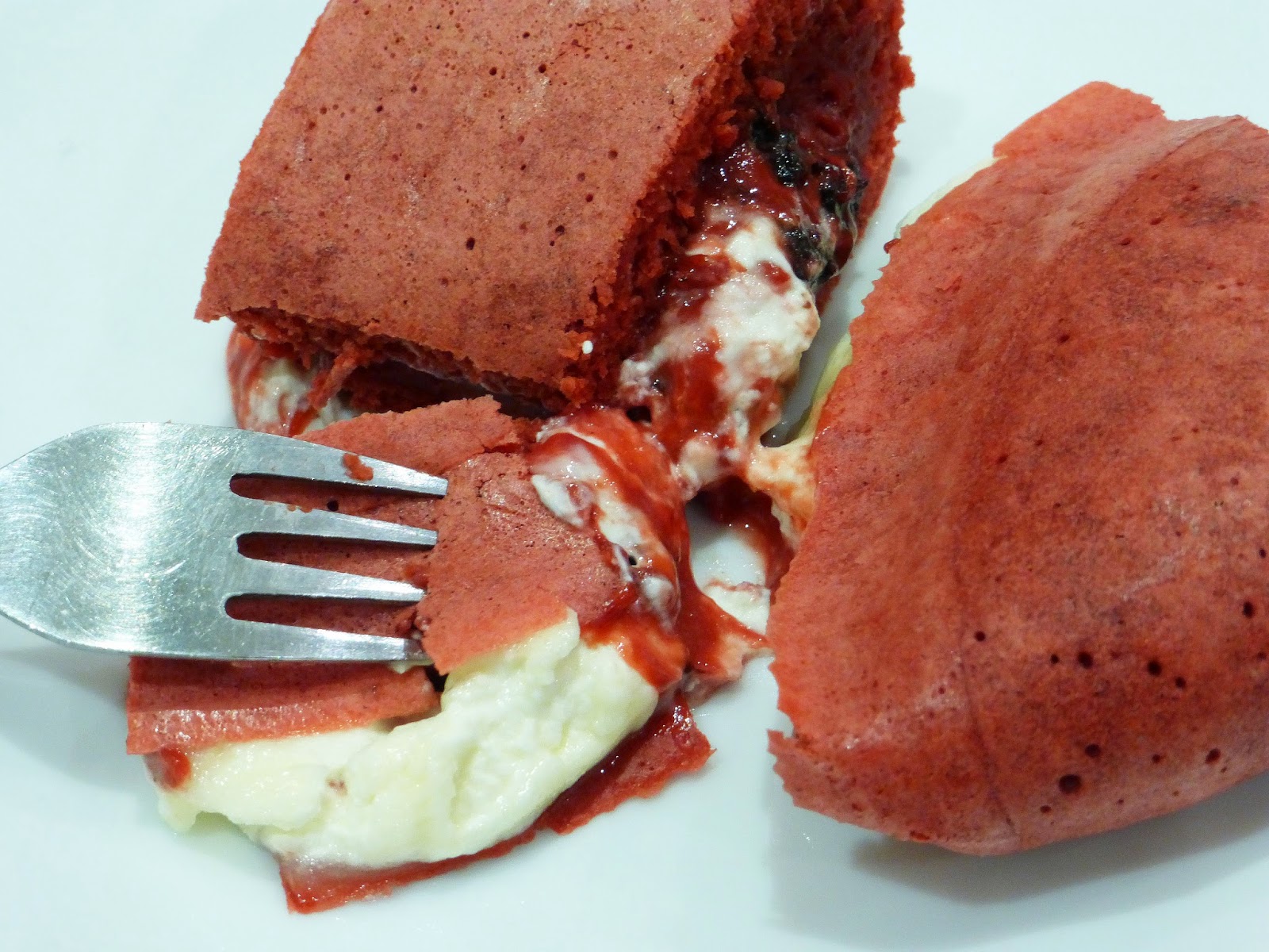Red Velvet Oreo Cheesecake Apam Balik – Recipe