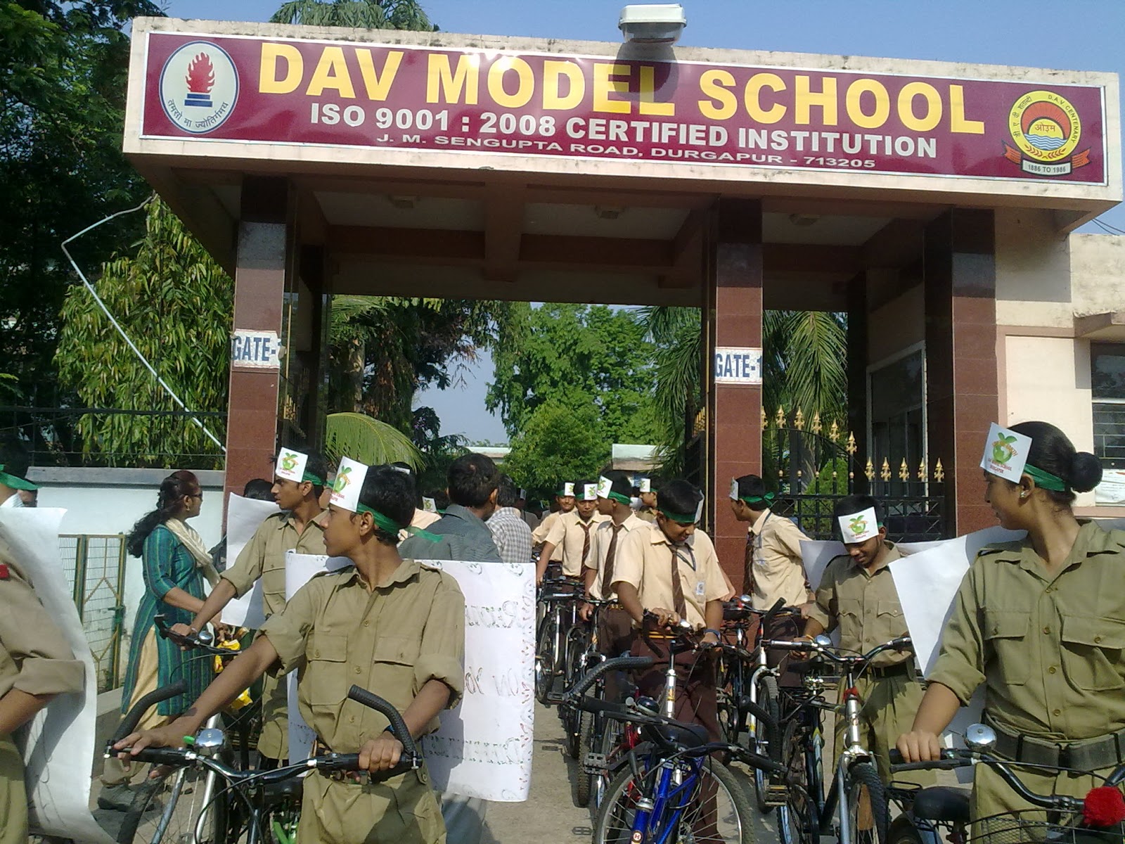CREATIVE ENGLISH LEARNING: WEST BENGAL, INDIA- DAV MODEL SCHOOL