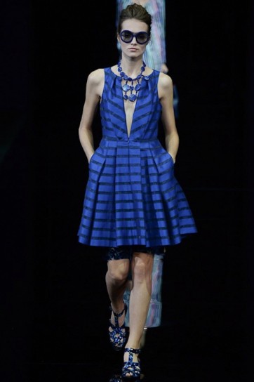 El poderoso Azul Klein|Trendy U|blog de tendencias de moda y belleza ...