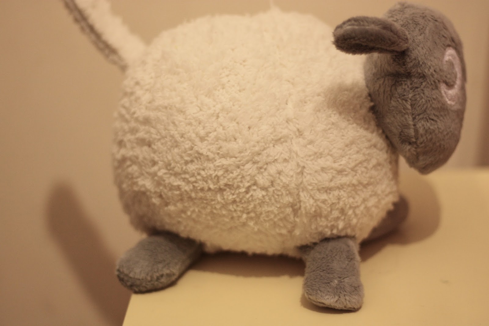 EWAN THE DREAM SHEEP REVIEW | The littlest darlings