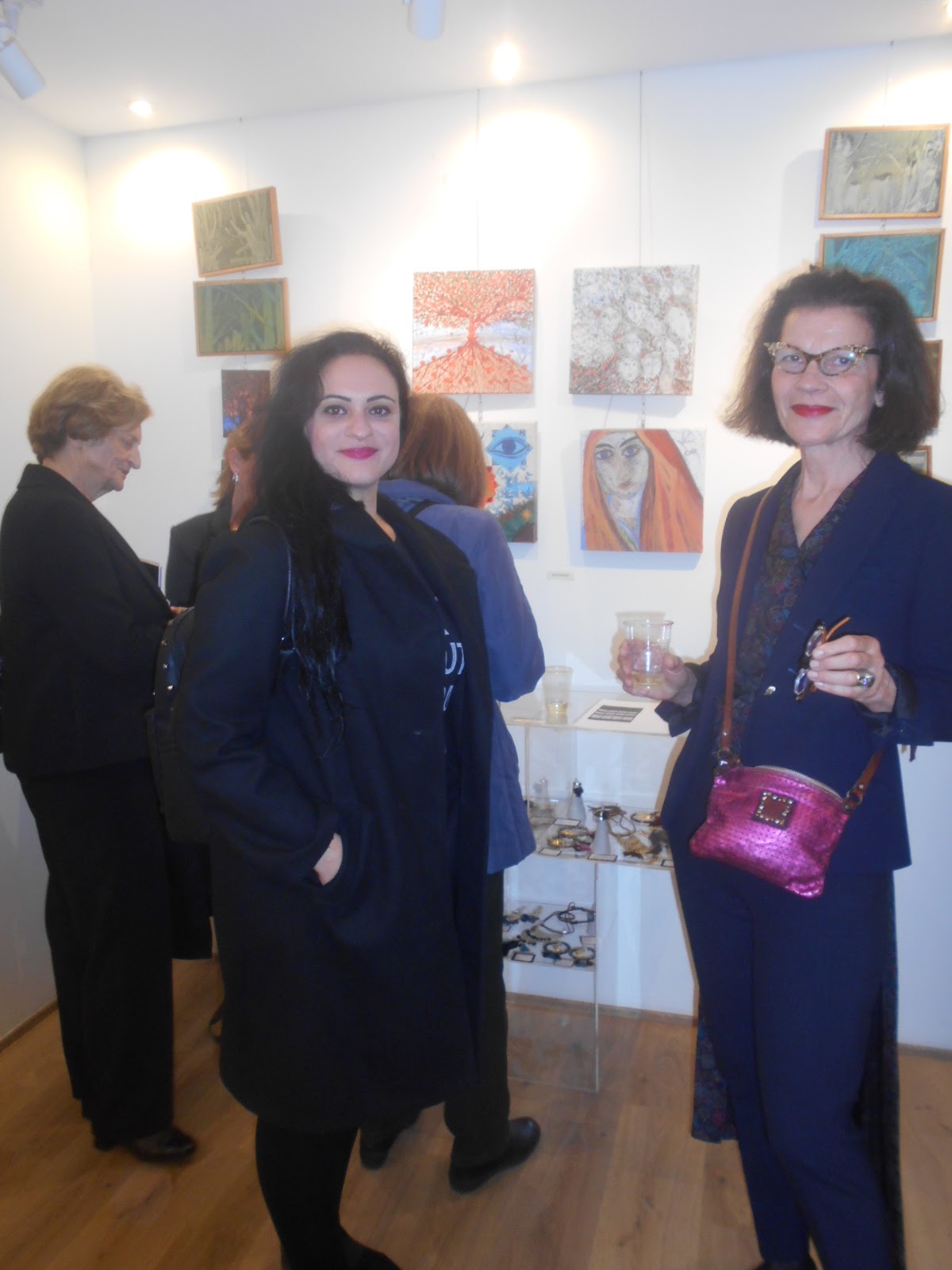 http://kymothoenota.blogspot.com/: Νότα Κυμοθοη "Govedarou Art Gallery ...