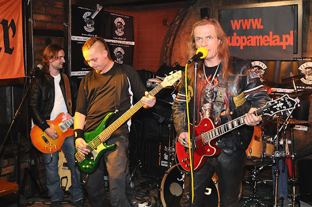 TSA - heavy metal świat