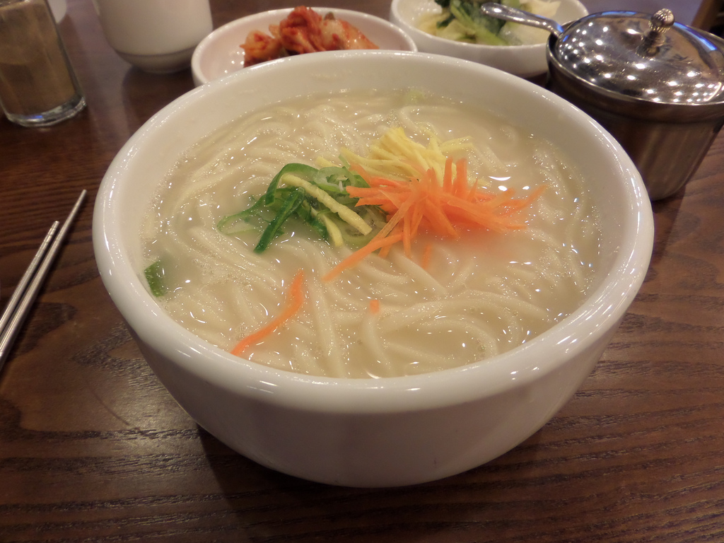 [Food] Kalguksu (칼국수, Chopped noodle) ~ peacebreeze