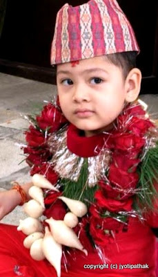 Taste of Nepal: Yomari or Yoh-Mari (योमरी, योह-मरी)