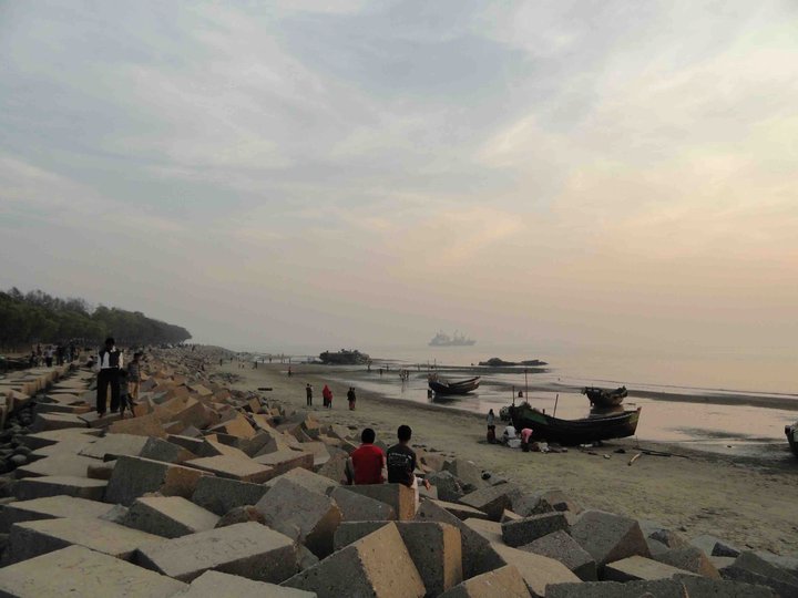Travel Bangladesh: Potenga Beach Bangladesh