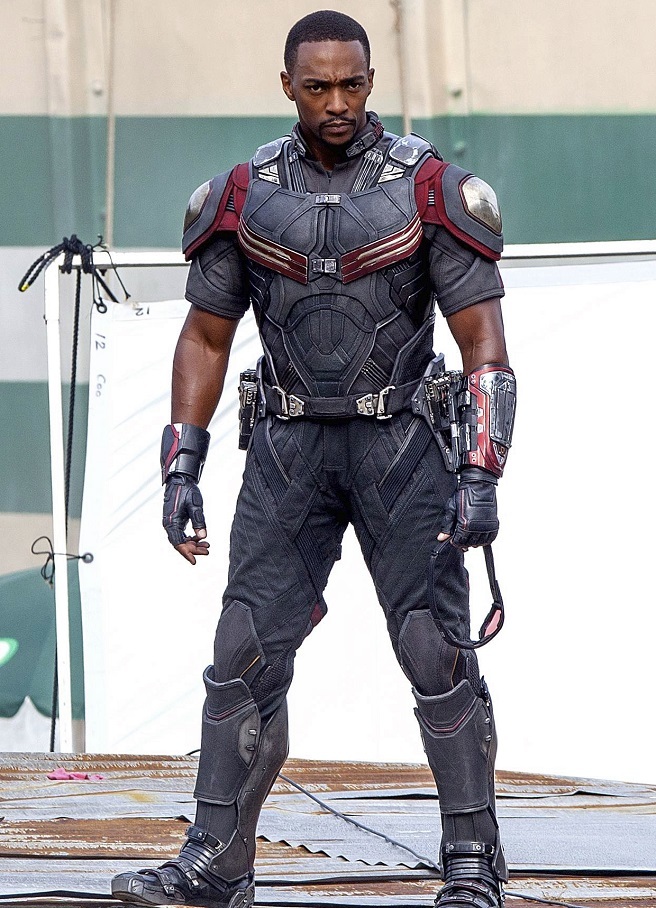 SNEAK PEEK : "Captain America: Civil War" - The 'Falcon'