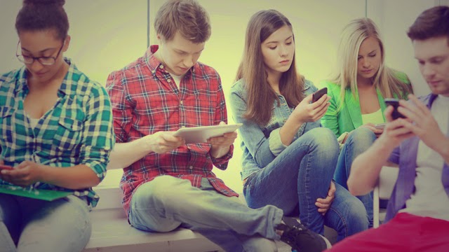 Viciado em internet: descubra 6 sinais de alerta - Opa Negão