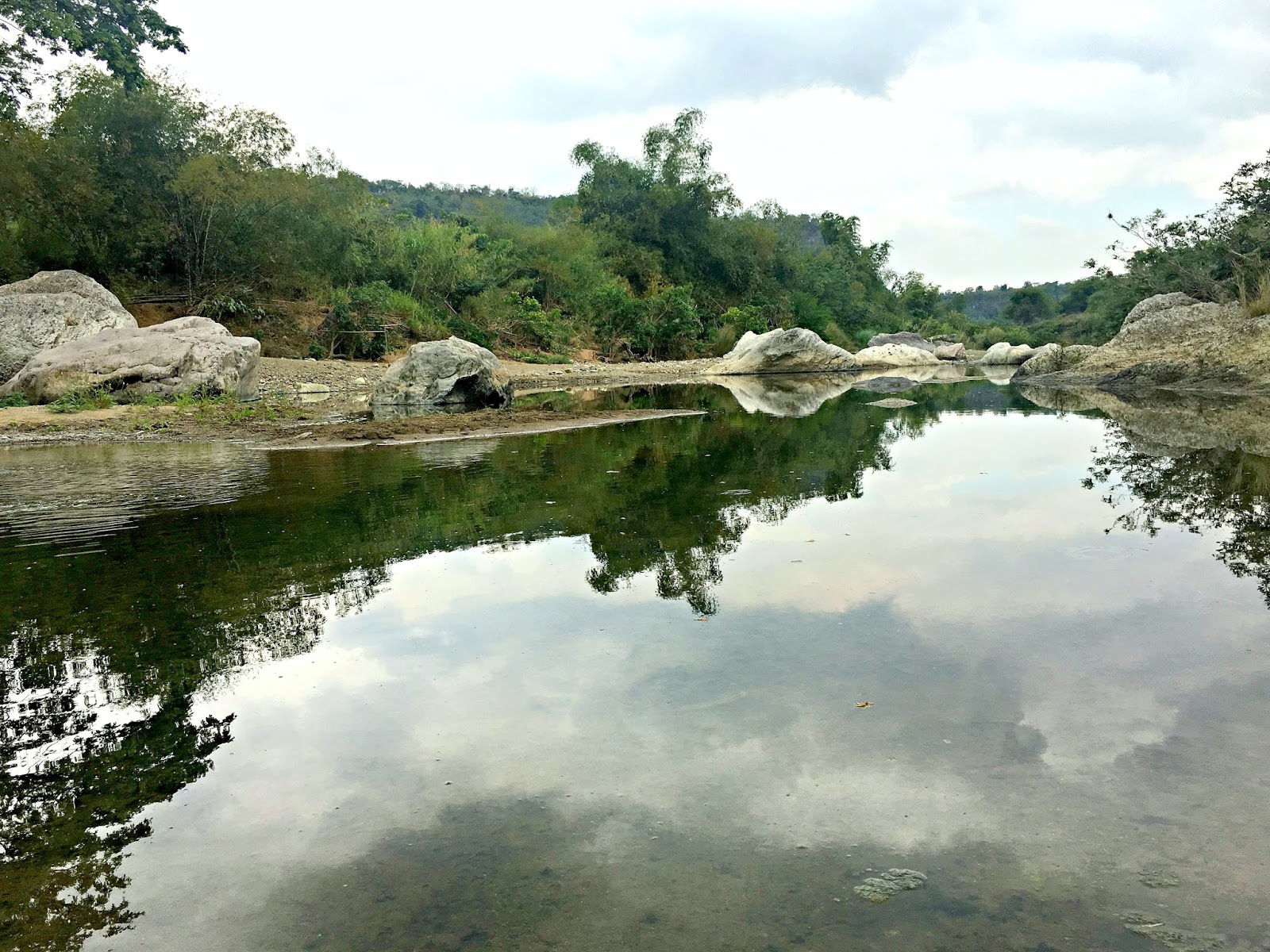 Mt. Gola and Mt. Manalmon Twin Day Hike - Living in the Moment