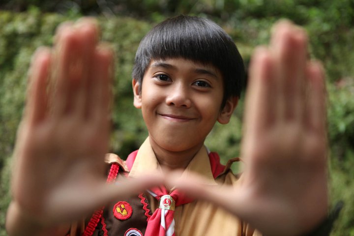 Negeri Seribu Kata: [Review Film] Lima Elang