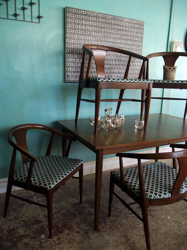 Vintage Ground: Amazing MCM Dining Set