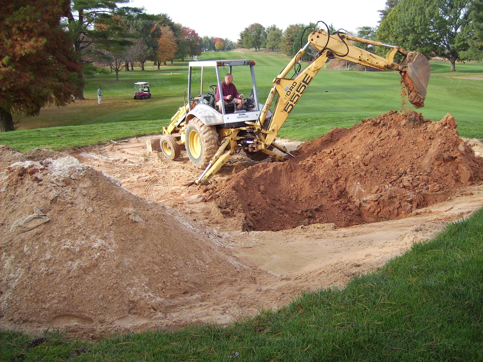 Maintenance-placed sand piles in a bunker - Page 2 - Rules of Golf and ...
