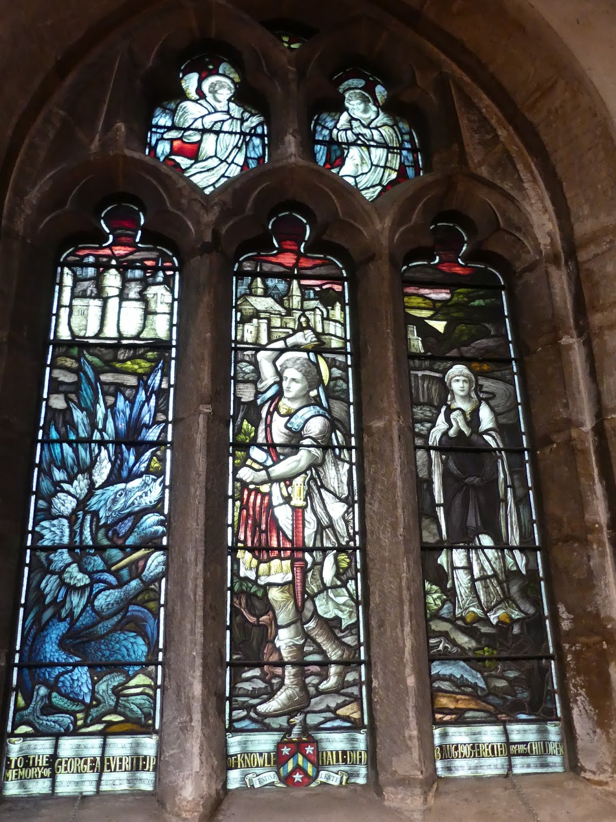 Ragged Robin's Nature Notes: Knowle - Parish Church, Churchyard and Town