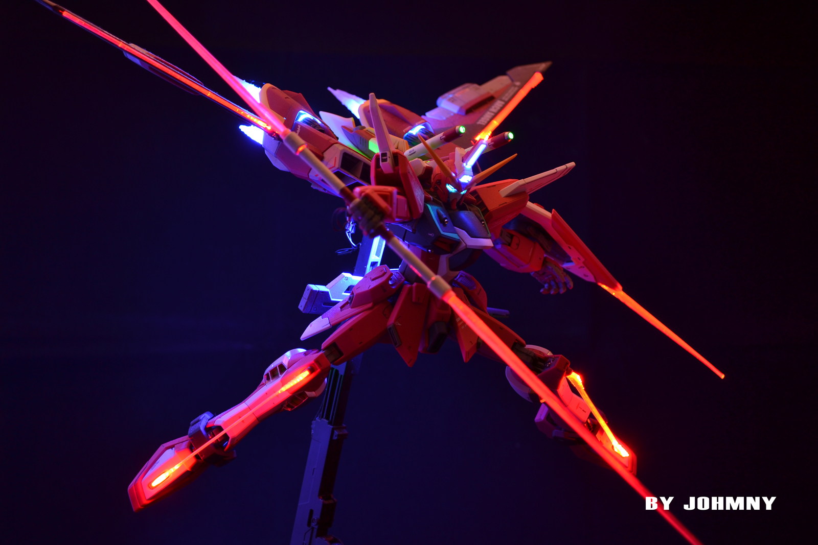 GUNDAM GUY: MG 1/100 Gunpla Builds w/ LED Installed