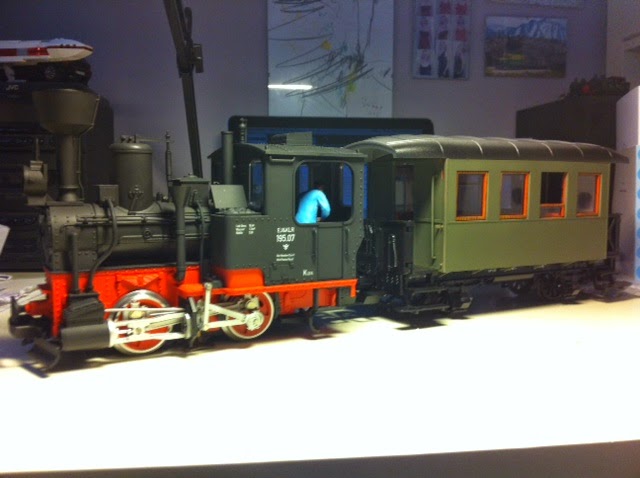 The Elly James & Keith Light Railway: 2-axle coach repaints...