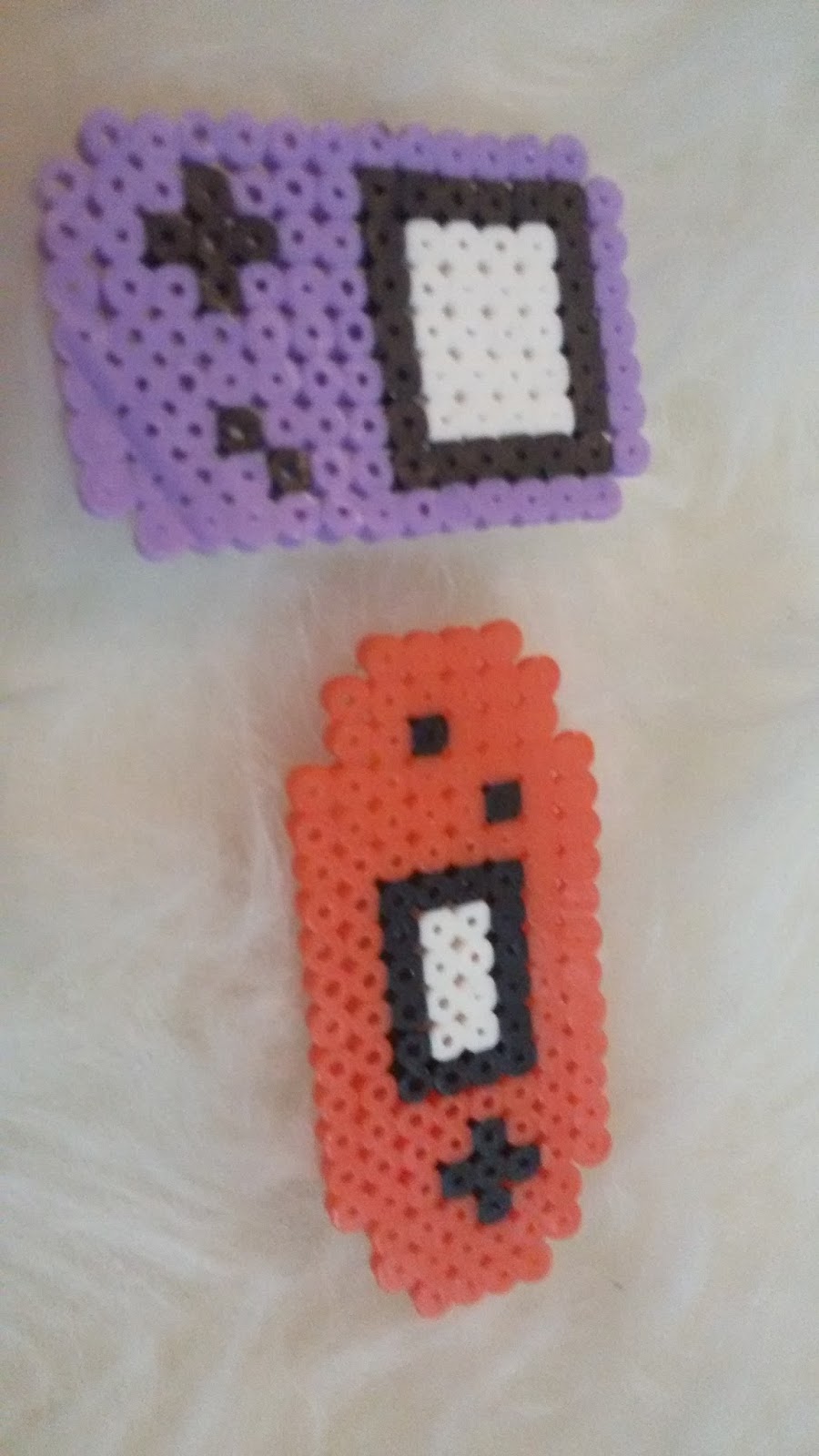 RECENSIONI, ACQUISTI E LE MIE PASSIONI...: CREAZIONI IN HAMA BEADS E PYSSLA