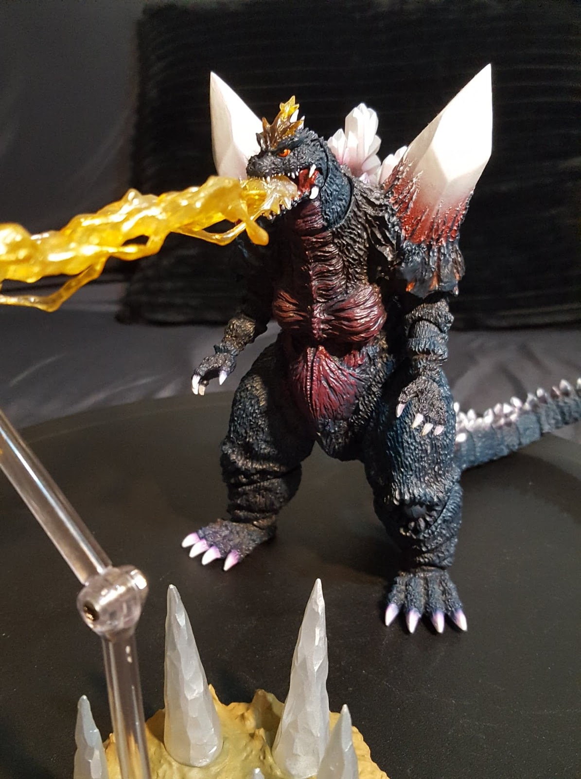 S.H. Monsterarts Space Godzilla