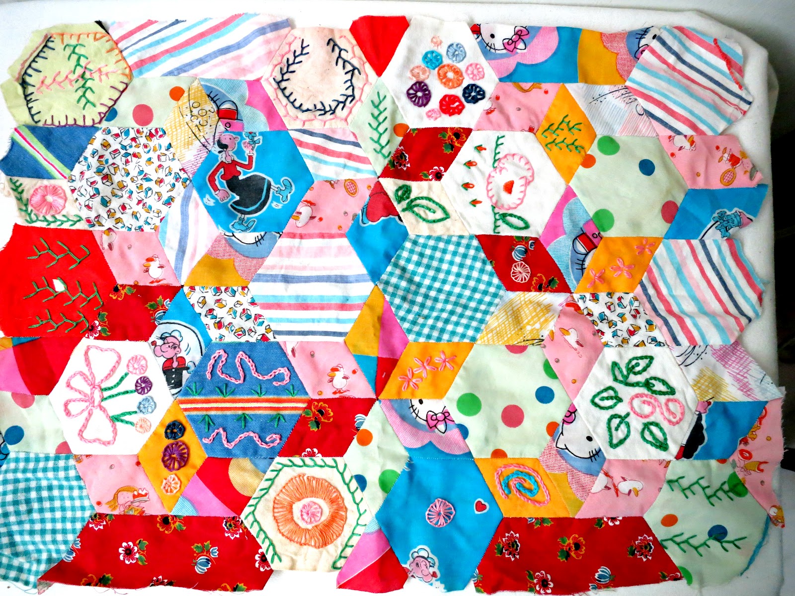 English Paper Piecing and Hexi Flower | Projects by Jane