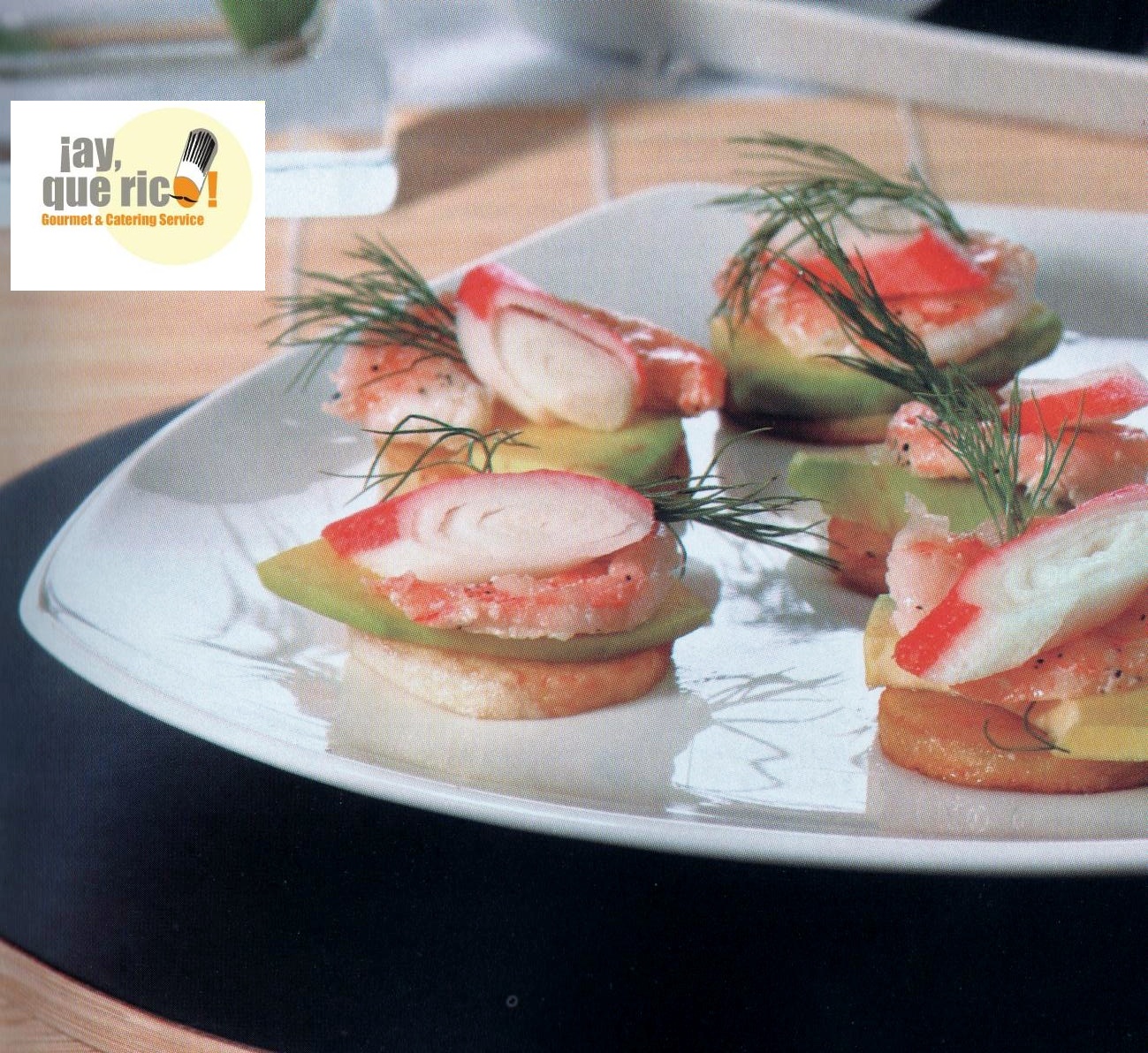 Ay, Que Rico Gourmet & Catering Service: CANAPES DE PAPA CON CAMARONES