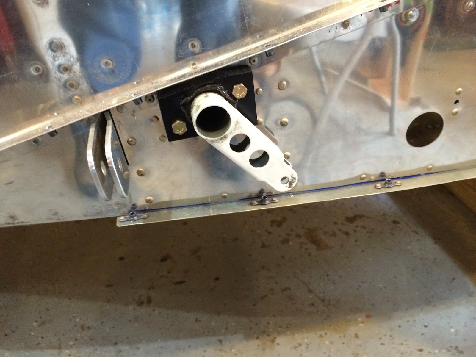 Gordon's RV14 Build: Flap controls instal and Panel construction begins