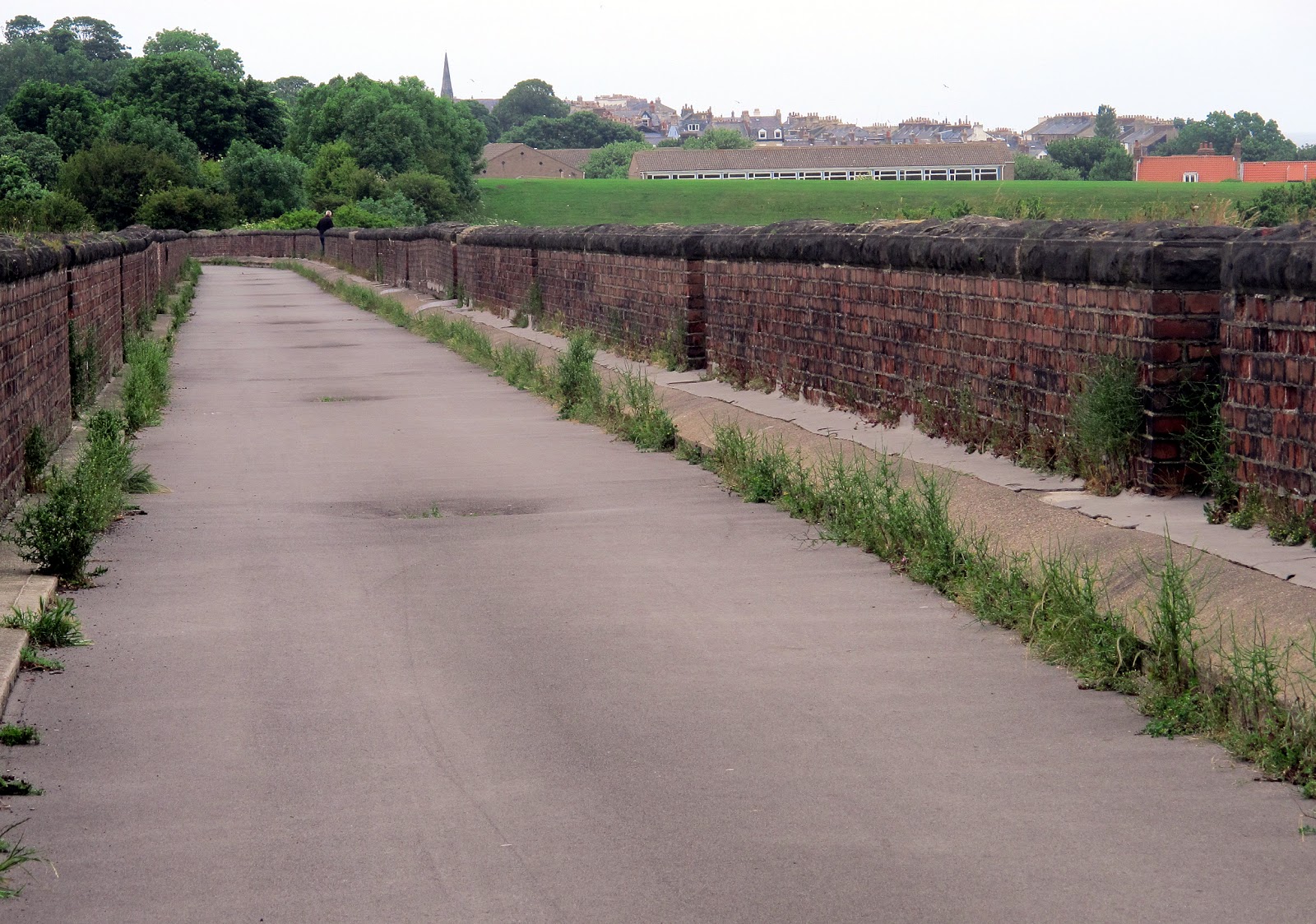 Two Wheels and a Camera: Scarborough to Whitby (The Cinder Track)