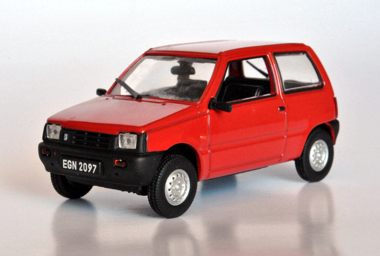 PiniuliModels: Lada Oka (1988) - DeAgostini/IST Models