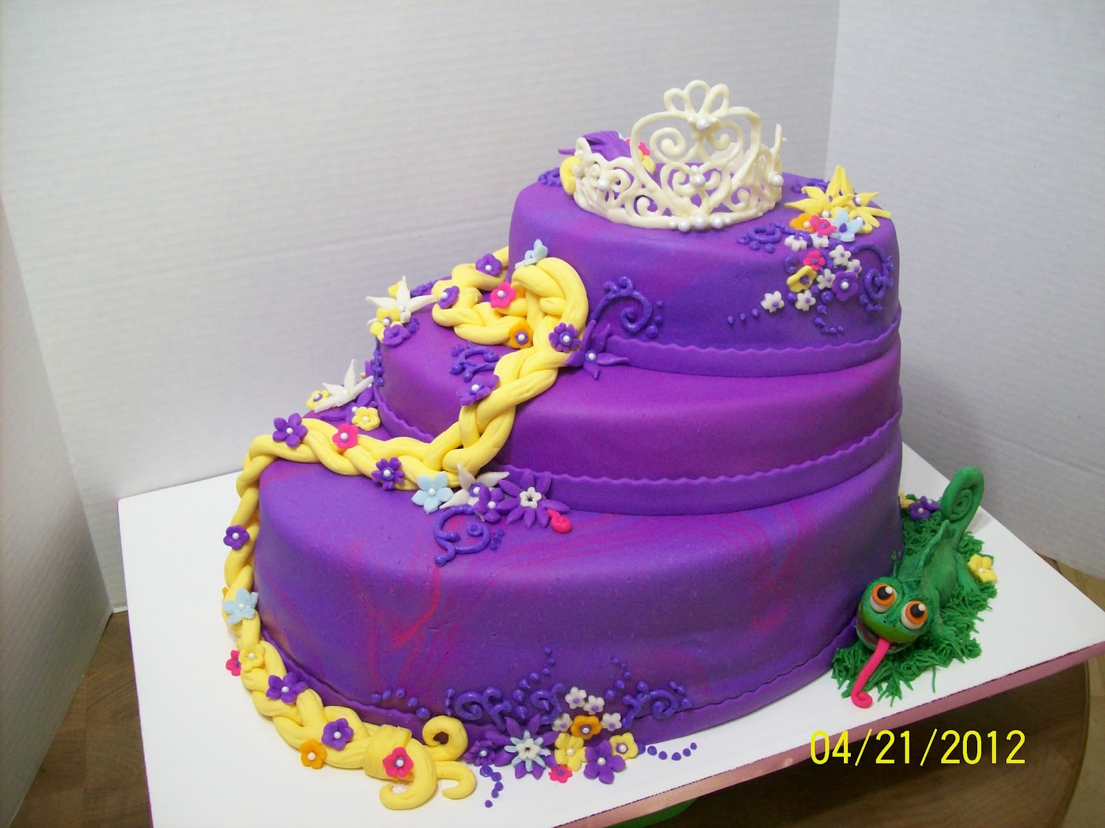 Cakes By Chris: Tangled (Repunzel) Cake