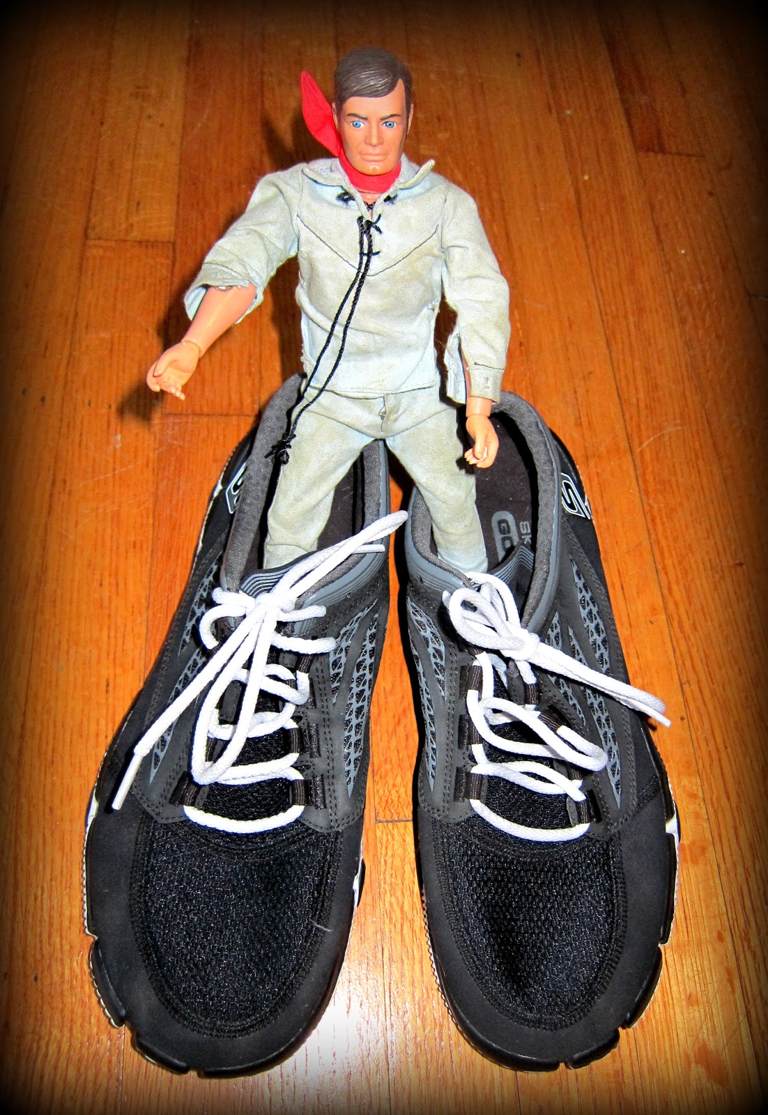 The Running Lunatic: Skechers Go Bionic Review and Giveaway