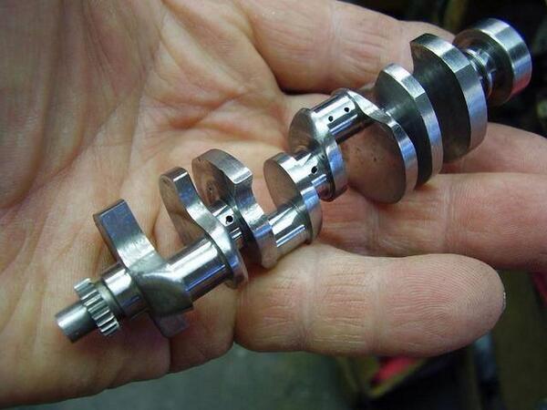 Smallest Crankshaft in the World - MechanicsTips