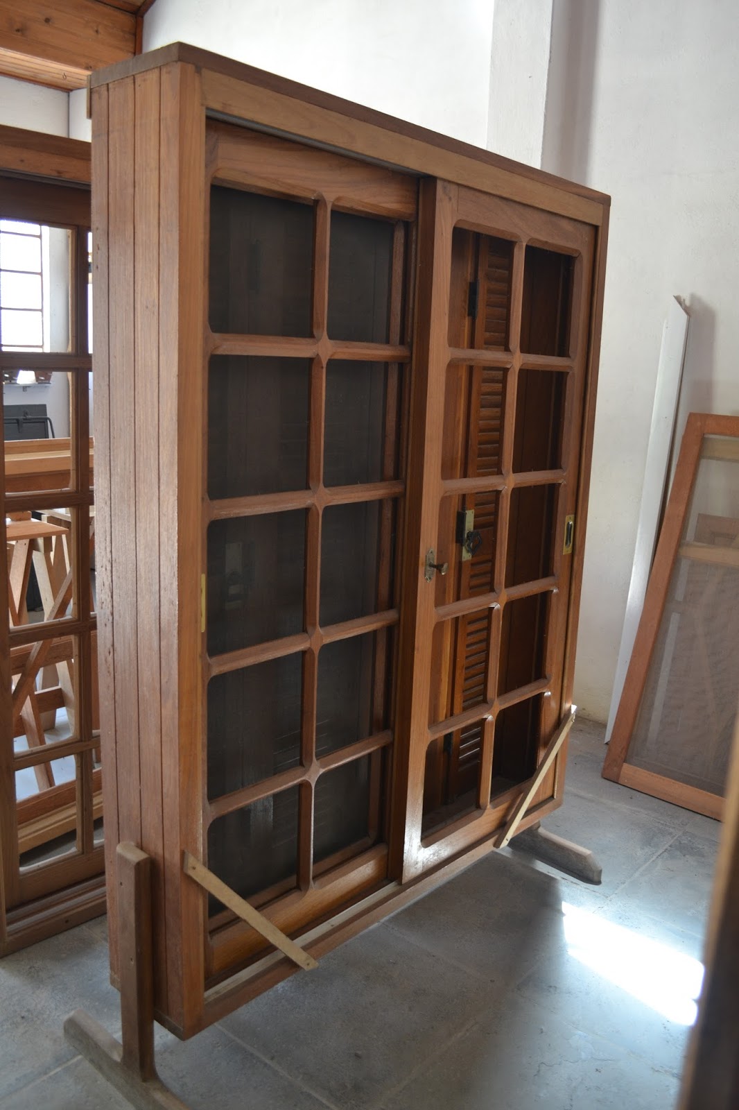 Carpintaria Roloff Ltda.: Janela Completa 1.60 x 1.25m