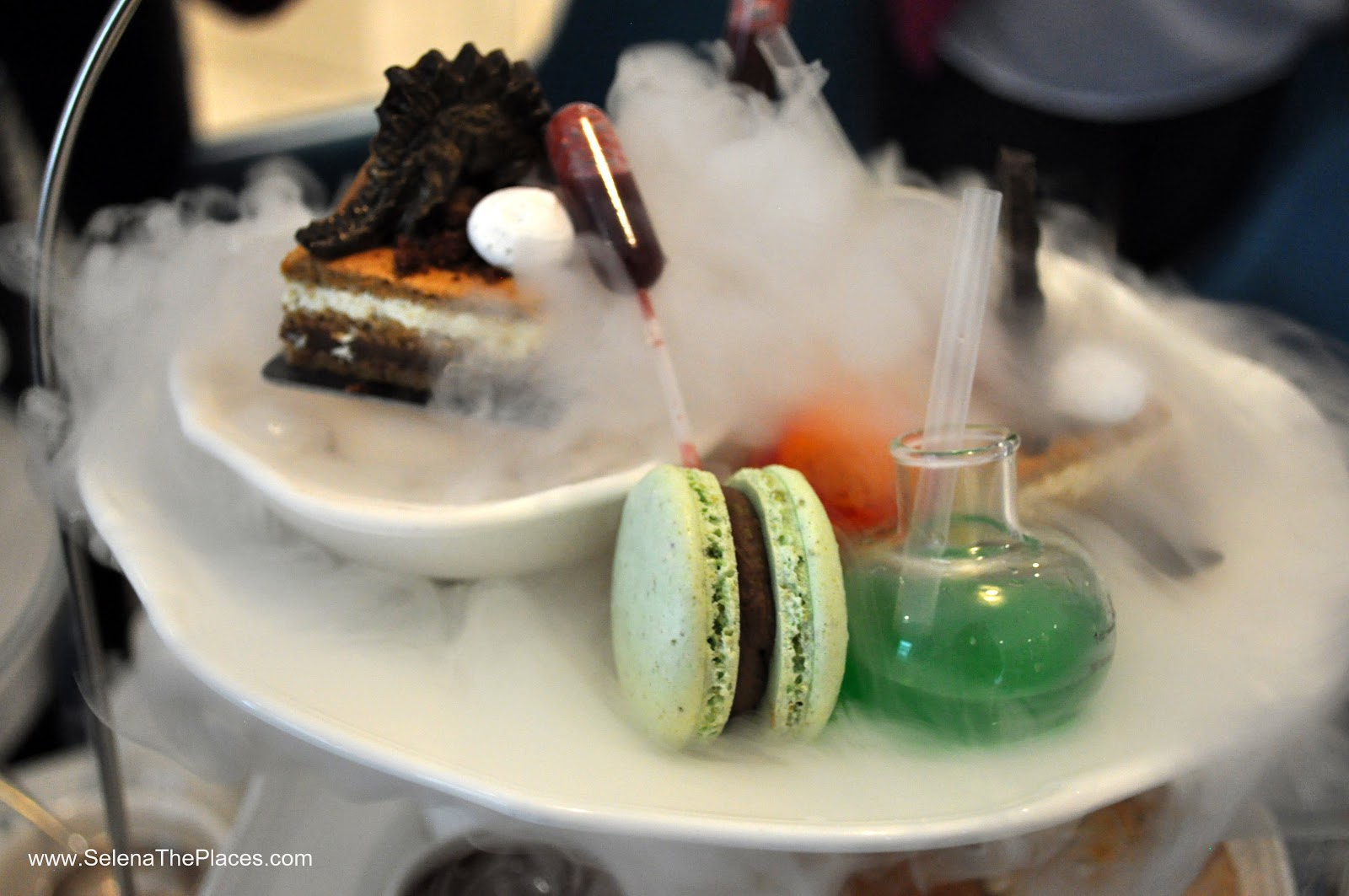 Oh, the places we will go!: Science Afternoon Tea at The Ampersand Hotel