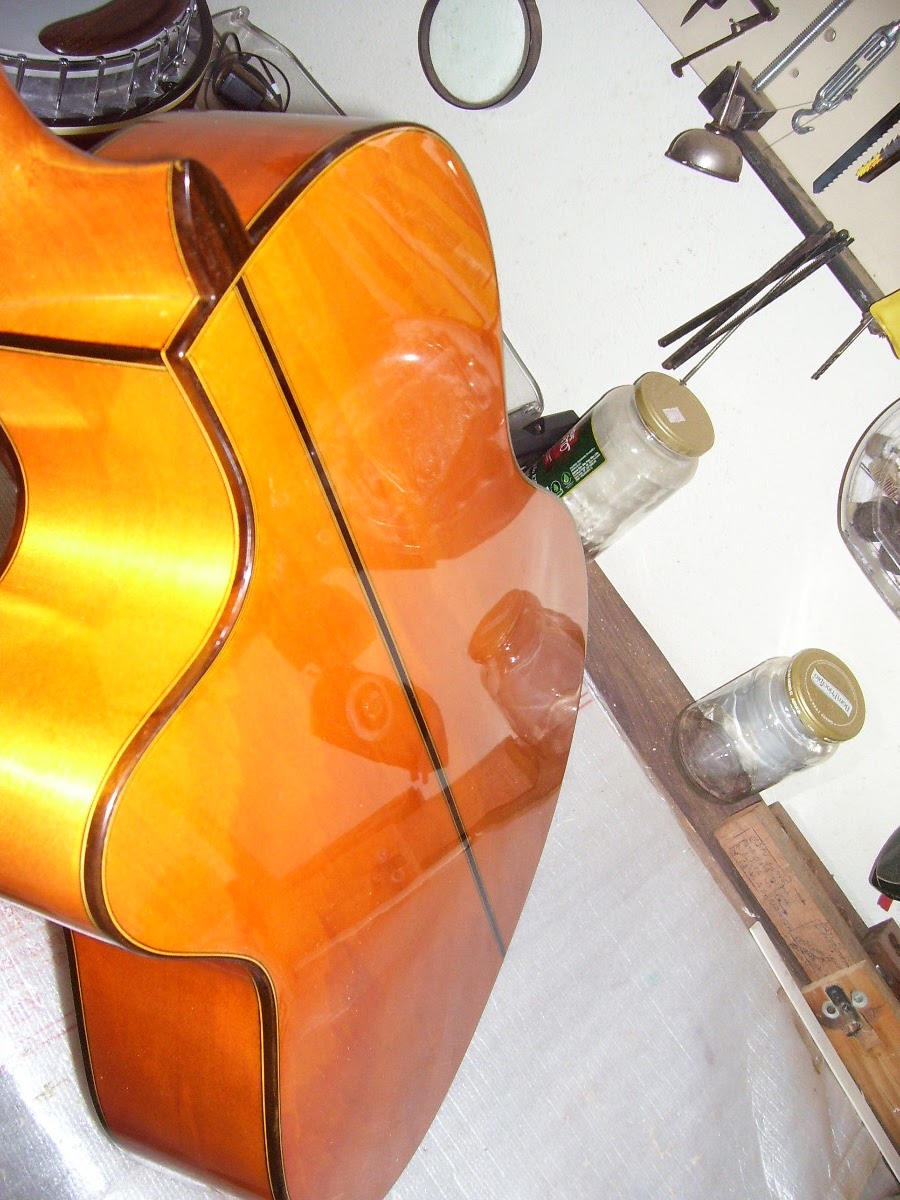 Joelson Luthier: Violão Francês J. Marcario - Regulagens.