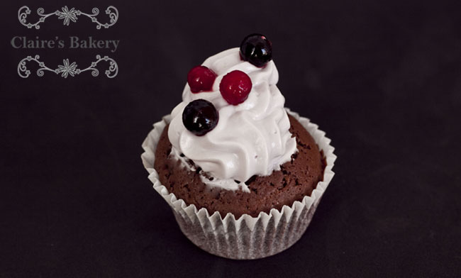 Claire's Bakery: Old Fashioned Cupcakes